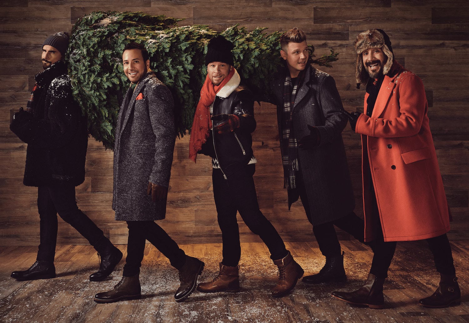 Les Backstreet Boys sortent un album de Noël ! – Petit Papa Noël – La ...